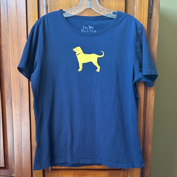 The Black Dog | Tops | Ladies The Black Dog Tshirt Annapolis | Poshmark